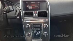 Red Volvo XC60 2014 in Tallinn, with an engine capacity of 2.00 L and mileage of 320 thousand km for 6990 €, photo 14 on AUTOMOTO.COM.LV