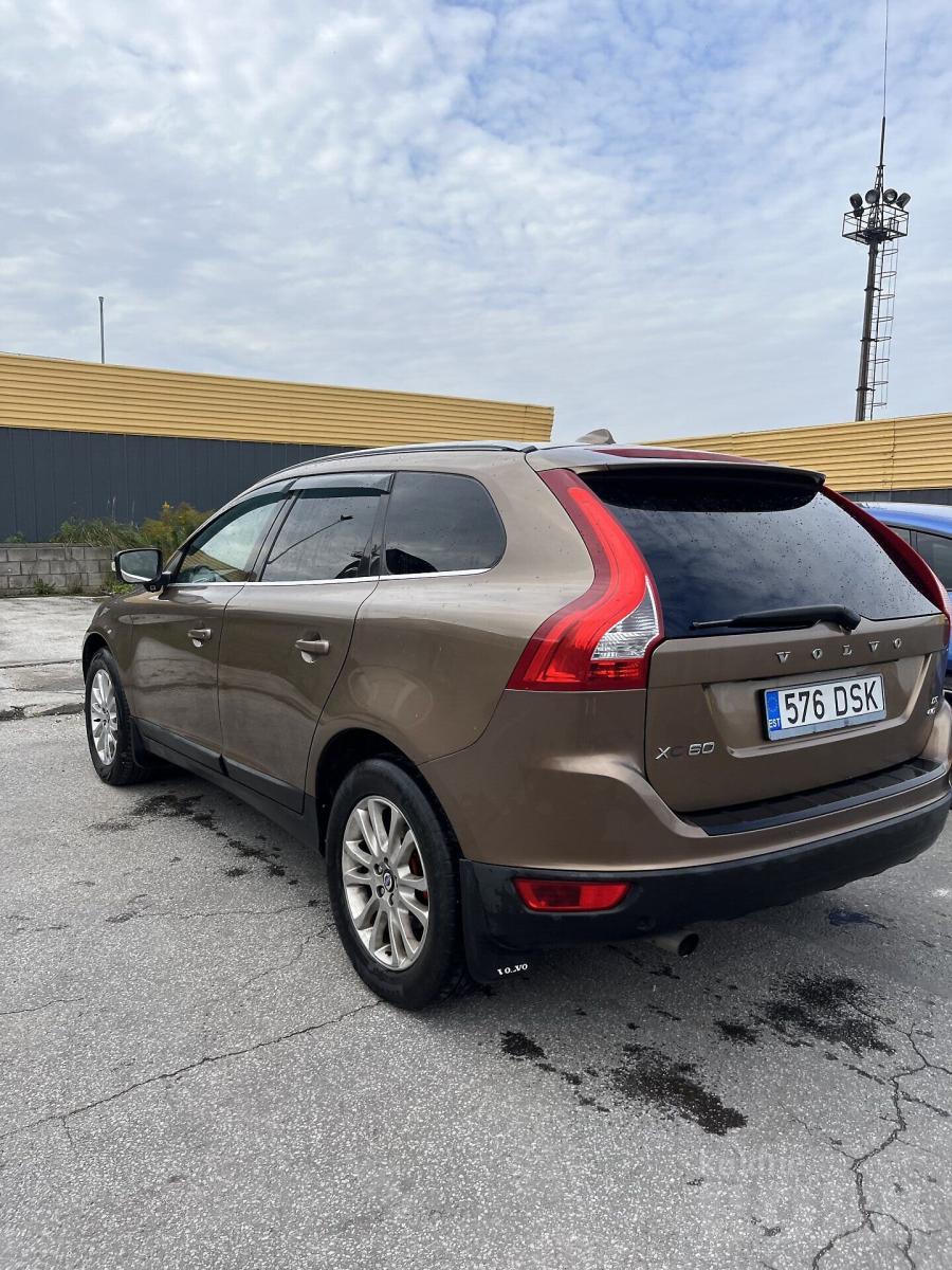 Volvo XC60 2008 Tartu, ar dzinēja tilpumu 2.40 L un nobraukumu 300 tūkst. km par 5000 €, foto 2 vietnē AUTOMOTO.COM.LV