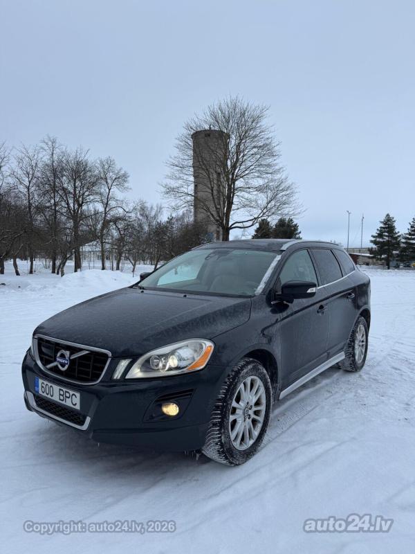 Volvo XC60 2009 in Kivioli, with an engine capacity of 2.40 L and mileage of 290 thousand km for 7500 €, photo 1 on AUTOMOTO.COM.LV