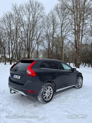 Volvo XC60 2009 in Kivioli, with an engine capacity of 2.40 L and mileage of 290 thousand km for 7500 €, photo 3 on AUTOMOTO.COM.LV