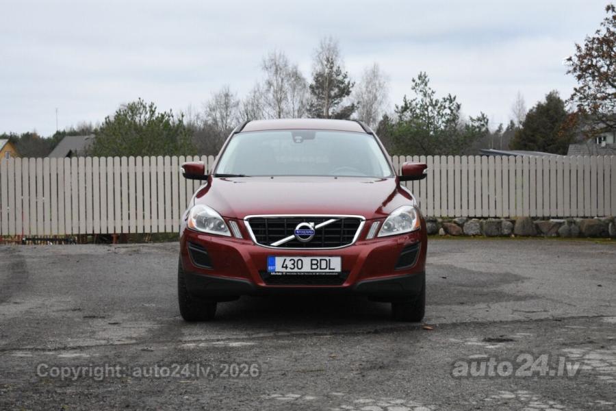 Volvo XC60 2011 Narva, ar dzinēja tilpumu 2.00 L un nobraukumu 159 tūkst. km par 9850 €, foto 8 vietnē AUTOMOTO.COM.LV