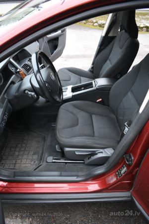 Volvo XC60 2011 Narva, ar dzinēja tilpumu 2.00 L un nobraukumu 159 tūkst. km par 9850 €, foto 12 vietnē AUTOMOTO.COM.LV