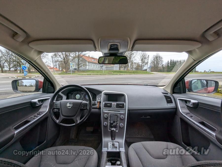 Volvo XC60 2011 Narva, ar dzinēja tilpumu 2.00 L un nobraukumu 159 tūkst. km par 9850 €, foto 17 vietnē AUTOMOTO.COM.LV
