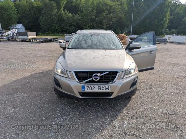 Volvo XC60 2011 Tallina, ar dzinēja tilpumu 2.40 L un nobraukumu 367 tūkst. km par 9900 €, foto 3 vietnē AUTOMOTO.COM.LV
