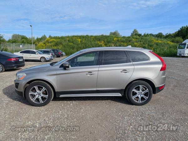 Volvo XC60 2011 Tallina, ar dzinēja tilpumu 2.40 L un nobraukumu 367 tūkst. km par 9900 €, foto 4 vietnē AUTOMOTO.COM.LV