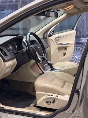 Volvo XC60 2012 Tallina, ar dzinēja tilpumu 2.40 L un nobraukumu 286 tūkst. km par 10000 €, foto 7 vietnē AUTOMOTO.COM.LV
