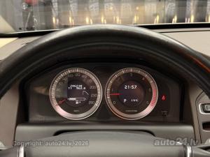 Volvo XC60 2012 Tallina, ar dzinēja tilpumu 2.40 L un nobraukumu 286 tūkst. km par 10000 €, foto 17 vietnē AUTOMOTO.COM.LV