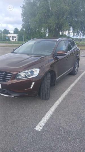 Volvo XC60 2014 Palanga, ar dzinēja tilpumu 2.40 L un nobraukumu 176 tūkst. km par 14000 €, foto  vietnē AUTOMOTO.COM.LV