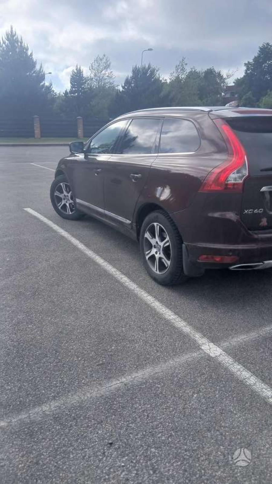 Volvo XC60 2014 Palanga, ar dzinēja tilpumu 2.40 L un nobraukumu 176 tūkst. km par 14000 €, foto 3 vietnē AUTOMOTO.COM.LV