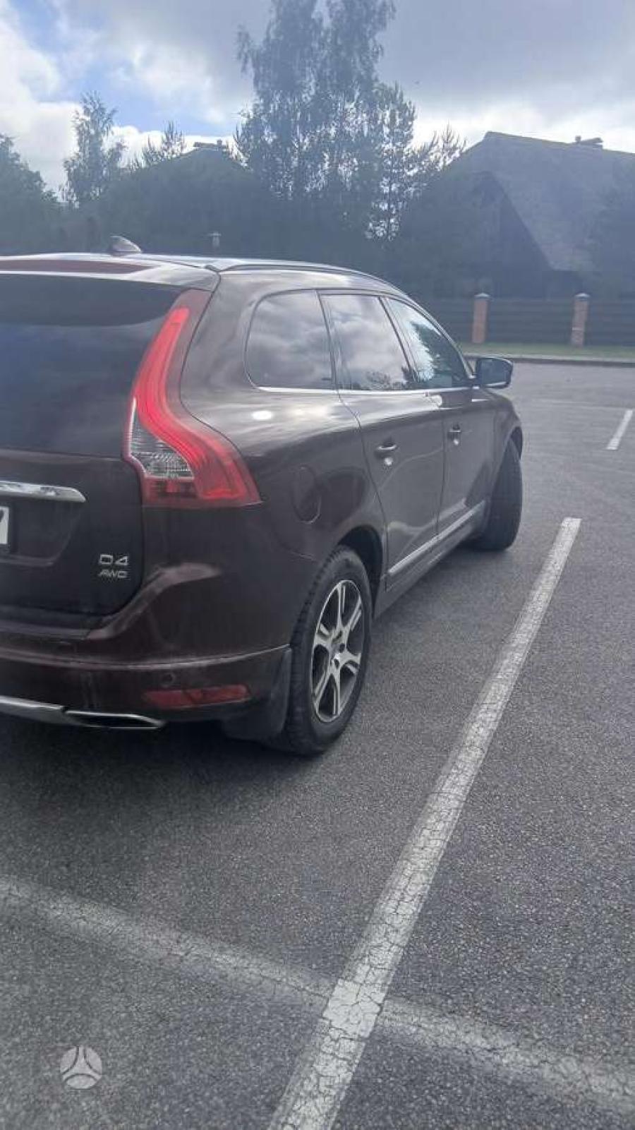 Volvo XC60 2014 Palanga, ar dzinēja tilpumu 2.40 L un nobraukumu 176 tūkst. km par 14000 €, foto 4 vietnē AUTOMOTO.COM.LV