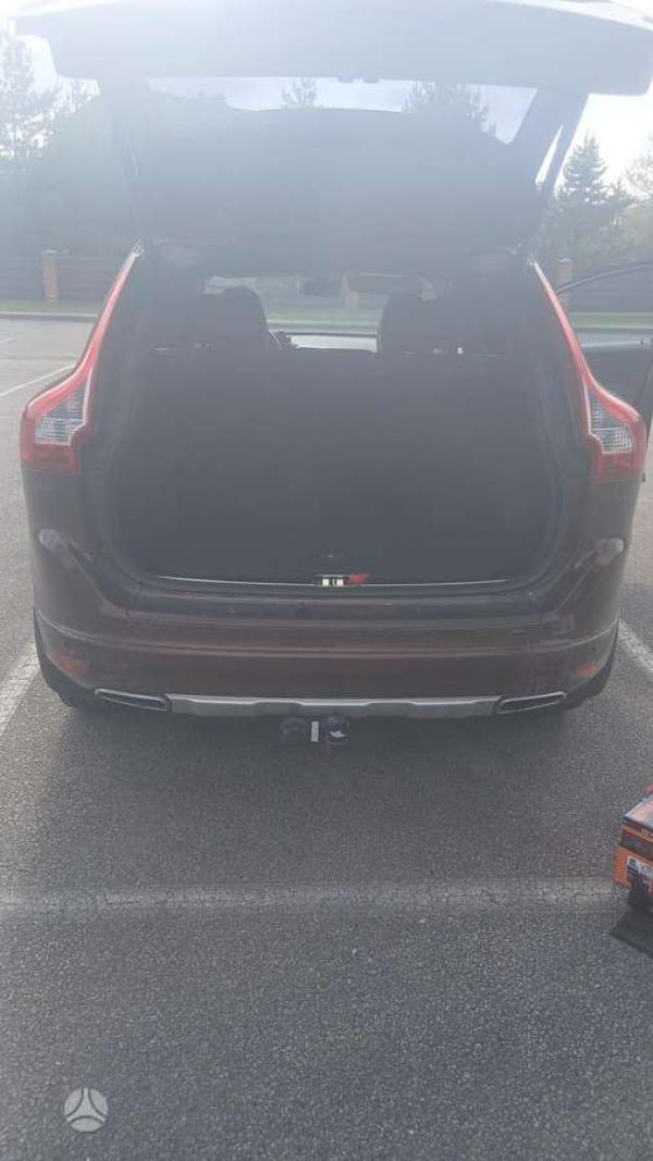 Volvo XC60 2014 Palanga, ar dzinēja tilpumu 2.40 L un nobraukumu 176 tūkst. km par 14000 €, foto 8 vietnē AUTOMOTO.COM.LV
