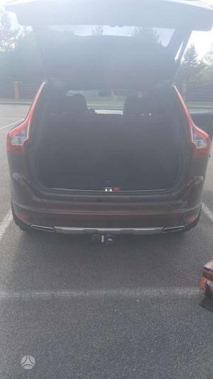 Volvo XC60 2014 Palanga, ar dzinēja tilpumu 2.40 L un nobraukumu 176 tūkst. km par 14000 €, foto 9 vietnē AUTOMOTO.COM.LV