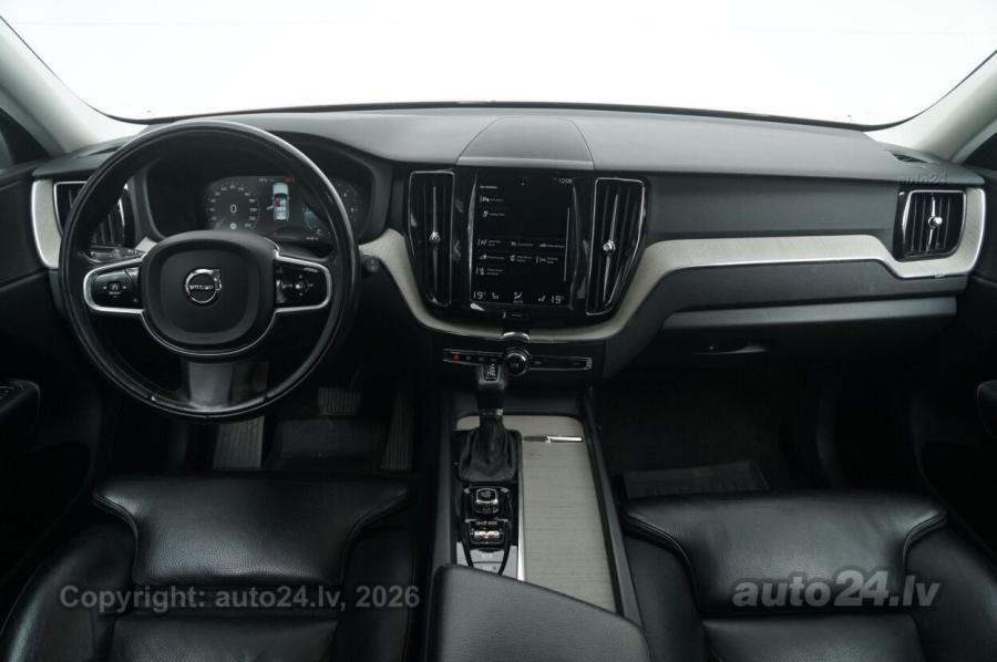 Volvo XC60 2017 in Tallinn, with an engine capacity of 2.00 L and mileage of 173 thousand km for 24990 €, photo 8 on AUTOMOTO.COM.LV