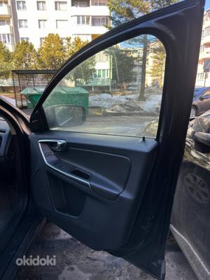 Volvo XC60 2017 in Tallinn, with an engine capacity of 2.40 L and mileage of 275 thousand km for 10500 €, photo 8 on AUTOMOTO.COM.LV