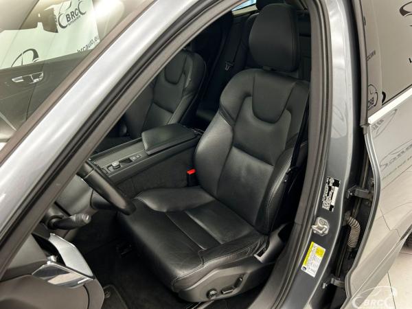 Volvo XC60 2018 Viļņa, ar dzinēja tilpumu 1.97 L un nobraukumu 249 tūkst. km par 23500 €, foto 5 vietnē AUTOMOTO.COM.LV