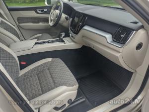 Volvo XC60 2018 in Parnu, with an engine capacity of 2.00 L and mileage of 174 thousand km for 18700 €, photo 13 on AUTOMOTO.COM.LV