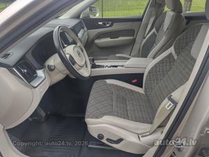 Volvo XC60 2018 in Parnu, with an engine capacity of 2.00 L and mileage of 174 thousand km for 18700 €, photo 14 on AUTOMOTO.COM.LV