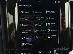 Volvo XC60 2020 Pērnava, ar dzinēja tilpumu 2.00 L un nobraukumu 142 tūkst. km par 31900 €, foto 13 vietnē AUTOMOTO.COM.LV