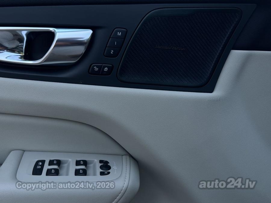 Volvo XC60 2020 in Parnu, with an engine capacity of 2.00 L and mileage of 141 thousand km for 29900 €, photo 11 on AUTOMOTO.COM.LV