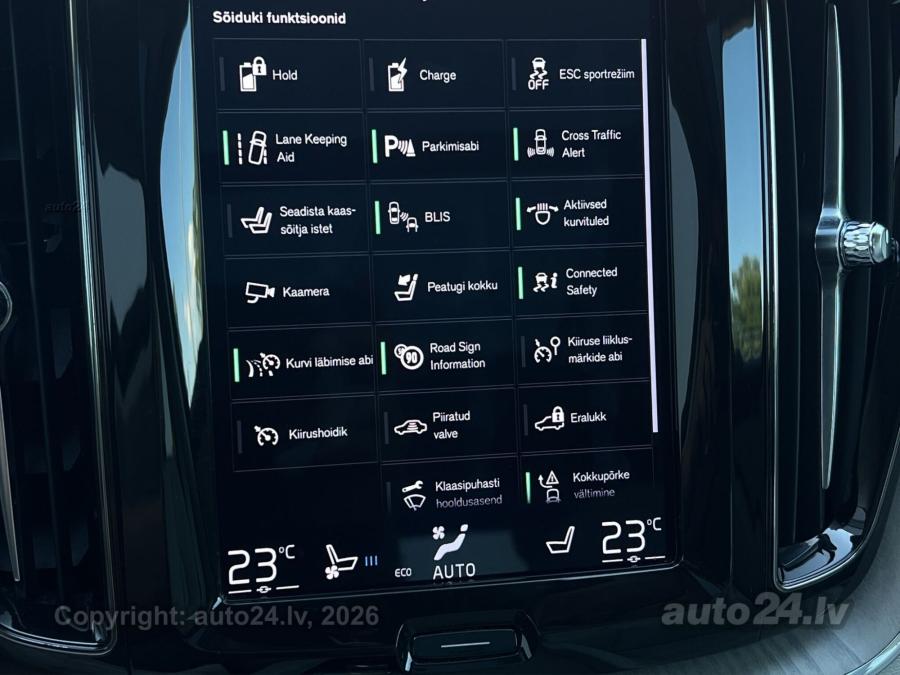 Volvo XC60 2020 in Parnu, with an engine capacity of 2.00 L and mileage of 141 thousand km for 29900 €, photo 16 on AUTOMOTO.COM.LV