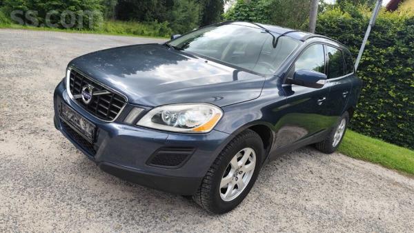 Violets Volvo XC60 2011 Jelgava, ar dzinēja tilpumu 2.40 L un nobraukumu 262 tūkst. km par 7990 €, foto 4 vietnē AUTOMOTO.COM.LV