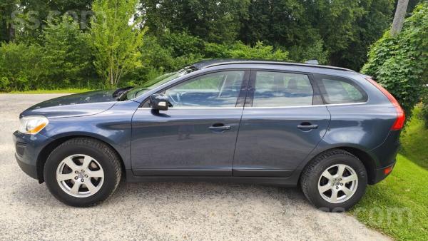 Violets Volvo XC60 2011 Jelgava, ar dzinēja tilpumu 2.40 L un nobraukumu 262 tūkst. km par 7990 €, foto 7 vietnē AUTOMOTO.COM.LV