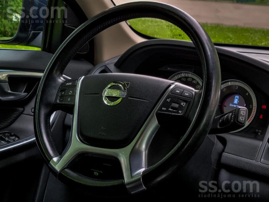 Violets Volvo XC60 2013 Rīga, ar dzinēja tilpumu 2.00 L un nobraukumu 220 tūkst. km par 9500 €, foto 21 vietnē AUTOMOTO.COM.LV
