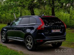 Violets Volvo XC60 2013 Rīga, ar dzinēja tilpumu 2.00 L un nobraukumu 220 tūkst. km par 9500 €, foto 27 vietnē AUTOMOTO.COM.LV