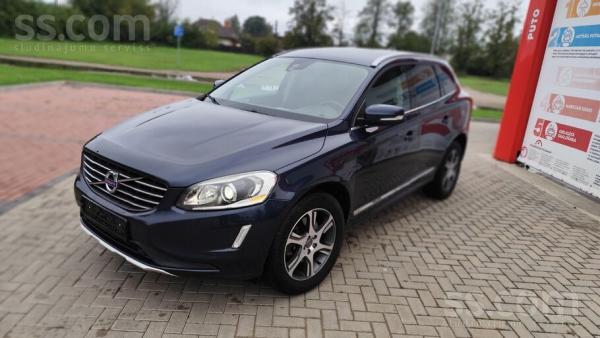 Violets Volvo XC60 2014 Jelgava, ar dzinēja tilpumu 2.00 L un nobraukumu 208 tūkst. km par 9880 €, foto 1 vietnē AUTOMOTO.COM.LV