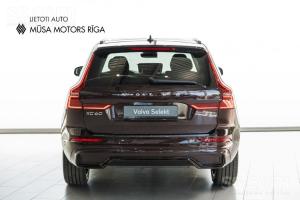 Violet Volvo XC60 2025 in Riga, with an engine capacity of 2.00 L and mileage of 8 thousand km for 60990 €, photo 5 on AUTOMOTO.COM.LV