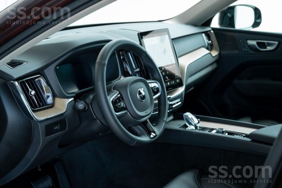 Violet Volvo XC60 2025 in Riga, with an engine capacity of 2.00 L and mileage of 8 thousand km for 60990 €, photo 6 on AUTOMOTO.COM.LV