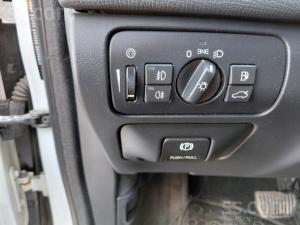 Balts Volvo XC60 2008 Talsi, ar dzinēja tilpumu 2.40 L un nobraukumu 357 tūkst. km par 7100 €, foto 18 vietnē AUTOMOTO.COM.LV