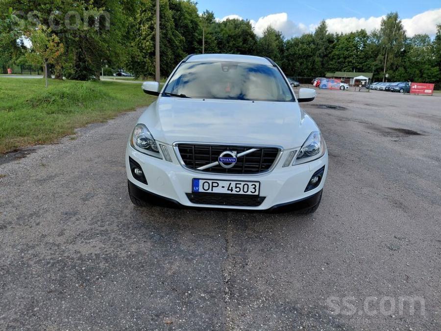 Balts Volvo XC60 2008 Talsi, ar dzinēja tilpumu 2.40 L un nobraukumu 357 tūkst. km par 7100 €, foto 3 vietnē AUTOMOTO.COM.LV