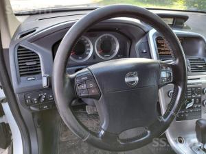 Balts Volvo XC60 2008 Talsi, ar dzinēja tilpumu 2.40 L un nobraukumu 357 tūkst. km par 7100 €, foto 17 vietnē AUTOMOTO.COM.LV