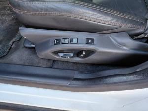 Balts Volvo XC60 2008 Talsi, ar dzinēja tilpumu 2.40 L un nobraukumu 357 tūkst. km par 7100 €, foto 11 vietnē AUTOMOTO.COM.LV