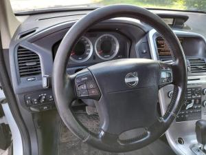 Balts Volvo XC60 2008 Talsi, ar dzinēja tilpumu 2.40 L un nobraukumu 357 tūkst. km par 7100 €, foto 12 vietnē AUTOMOTO.COM.LV