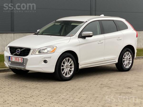 Balts Volvo XC60 2009 Rīga, ar dzinēja tilpumu 2.40 L un nobraukumu 0 tūkst. km par 8599 €, foto 1 vietnē AUTOMOTO.COM.LV