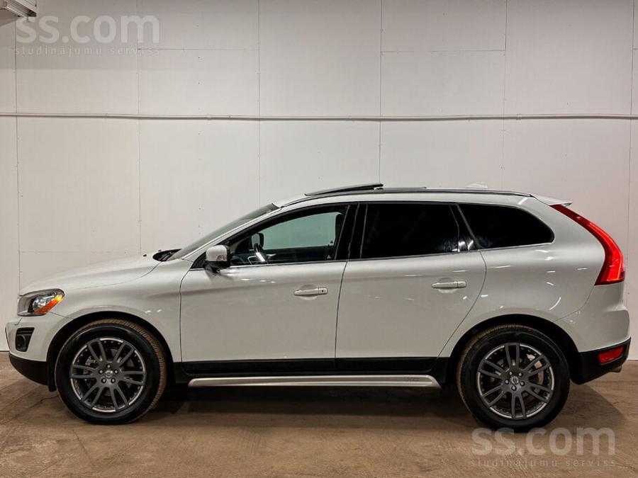 Balts Volvo XC60 2009 Jūrmala, ar dzinēja tilpumu 2.40 L un nobraukumu 334 tūkst. km par 9850 €, foto 5 vietnē AUTOMOTO.COM.LV