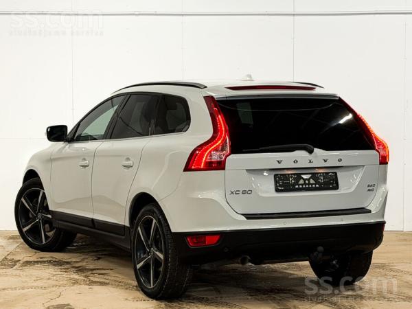 Balts Volvo XC60 2009 Jūrmala, ar dzinēja tilpumu 2.40 L un nobraukumu 314 tūkst. km par 8995 €, foto 7 vietnē AUTOMOTO.COM.LV