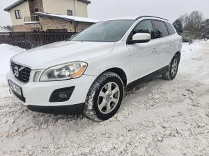 Balts Volvo XC60 2009 Kauņa, ar dzinēja tilpumu 2.40 L un nobraukumu 368 tūkst. km par 5150 €, foto 4 vietnē AUTOMOTO.COM.LV