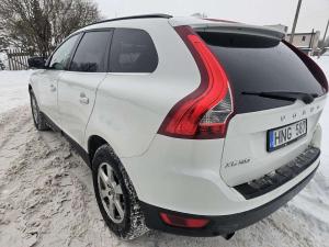 Balts Volvo XC60 2009 Kauņa, ar dzinēja tilpumu 2.40 L un nobraukumu 368 tūkst. km par 5150 €, foto 6 vietnē AUTOMOTO.COM.LV