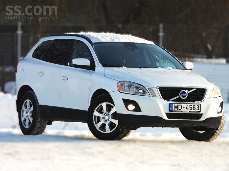 Balts Volvo XC60 2009 Rīga, ar dzinēja tilpumu 2.40 L un nobraukumu 391 tūkst. km par 8400 €, foto 3 vietnē AUTOMOTO.COM.LV