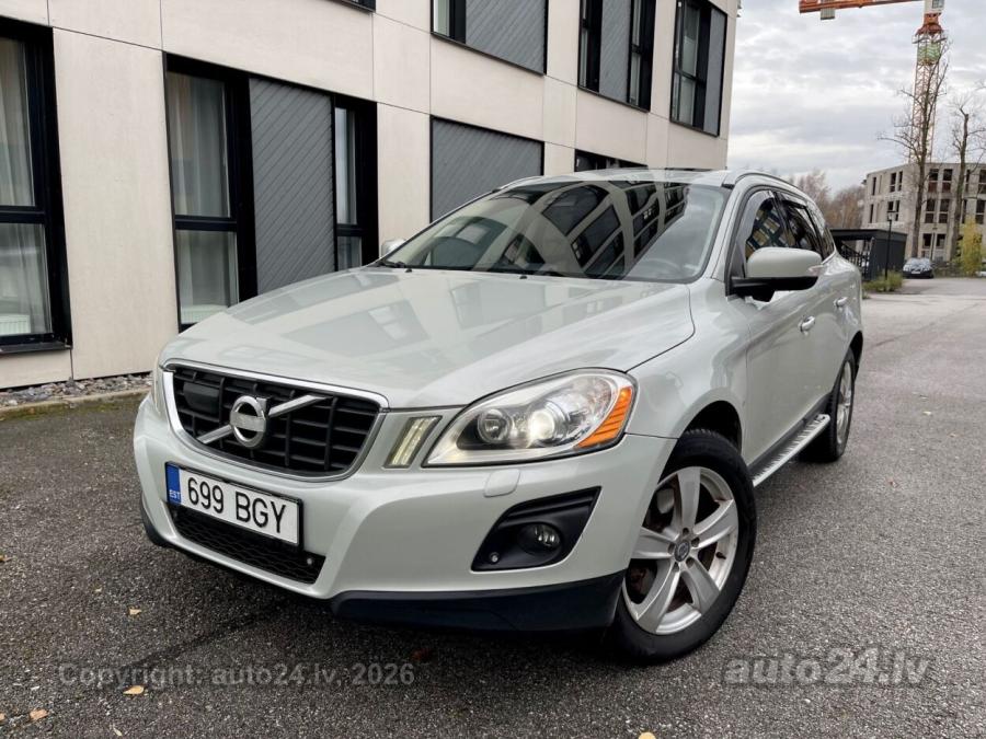 Balts Volvo XC60 2009 Tartu, ar dzinēja tilpumu 2.40 L un nobraukumu 290 tūkst. km par 7399 €, foto 1 vietnē AUTOMOTO.COM.LV