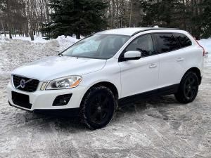 White Volvo XC60 2009 in Klaipeda, with an engine capacity of 2.40 L and mileage of 284 thousand km for 5500 €, photo 6 on AUTOMOTO.COM.LV