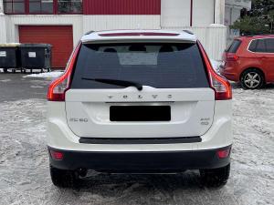 White Volvo XC60 2009 in Klaipeda, with an engine capacity of 2.40 L and mileage of 284 thousand km for 5500 €, photo 10 on AUTOMOTO.COM.LV