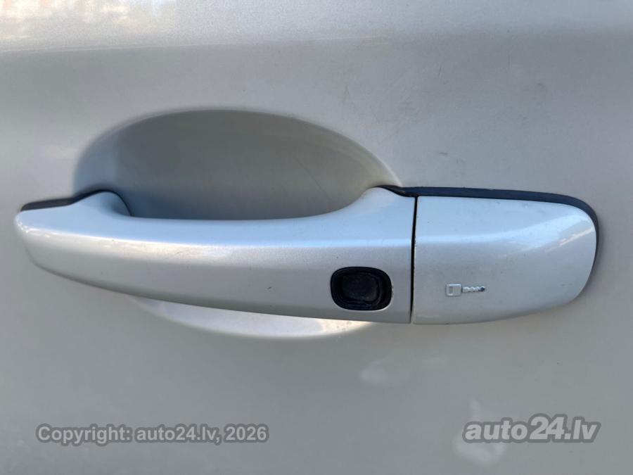 Balts Volvo XC60 2009 Tartu, ar dzinēja tilpumu 2.40 L un nobraukumu 270 tūkst. km par 7399 €, foto 19 vietnē AUTOMOTO.COM.LV