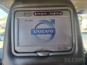 Balts Volvo XC60 2009 Rīga, ar dzinēja tilpumu 2.40 L un nobraukumu 324 tūkst. km par 8195 €, foto 12 vietnē AUTOMOTO.COM.LV