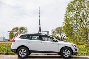 Balts Volvo XC60 2009 Rīga, ar dzinēja tilpumu 2.40 L un nobraukumu 373 tūkst. km par 7290 €, foto 6 vietnē AUTOMOTO.COM.LV