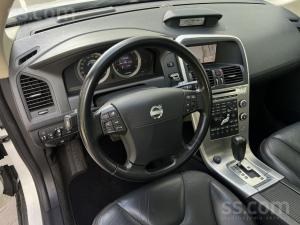 Balts Volvo XC60 2009 Rīga, ar dzinēja tilpumu 2.40 L un nobraukumu 0 tūkst. km par 8650 €, foto 16 vietnē AUTOMOTO.COM.LV