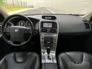 Balts Volvo XC60 2009 Rīga, ar dzinēja tilpumu 2.40 L un nobraukumu 0 tūkst. km par 8650 €, foto 17 vietnē AUTOMOTO.COM.LV